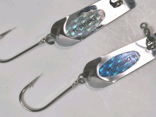 (2) Les Davis Pt. Defiance Spoons sz #5 Chrome Blue Fresh Hooks | eBay