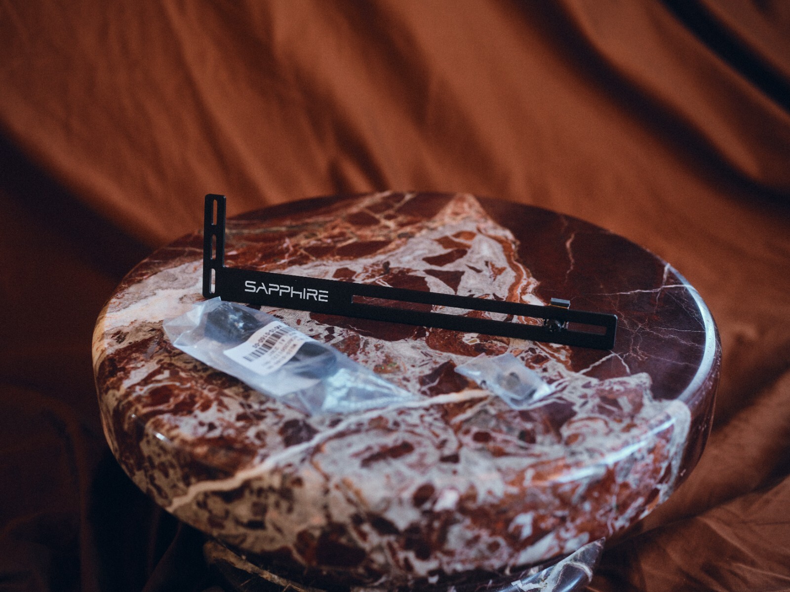 SAPPHIRE AMD Radeon RX 7900 XTX 24GB GDDR6 Graphics Card - 11322-01-40G ...