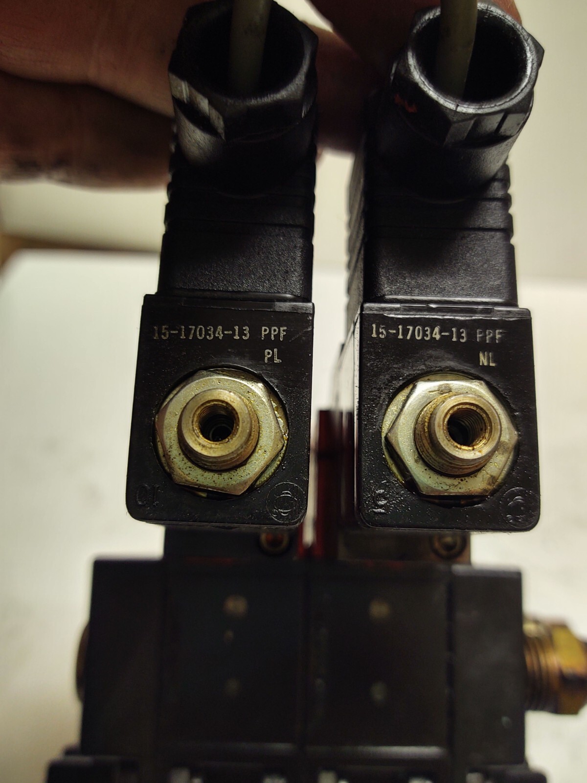 VERSA CUST-C7BOTTOM-P220-000328 VALVE ASSEMBLY 24VDC CSG-4332-HC-D024 ...