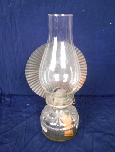 ANTIQUE VICTORIAN WALL MOUNT OIL LAMP AND REFLECTOR | eBay