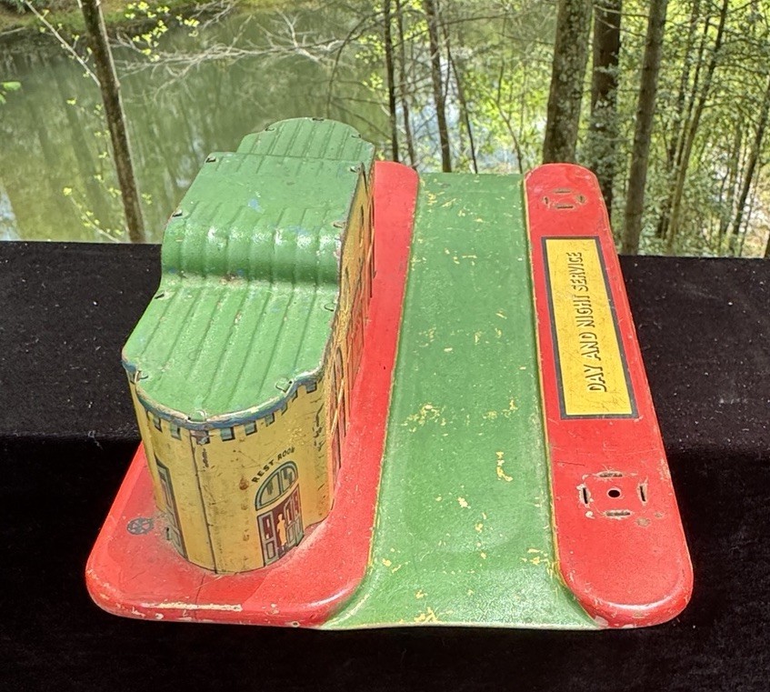 Rare Marx Vintage Lithographed Tinplate Blue Bird Service Station | eBay