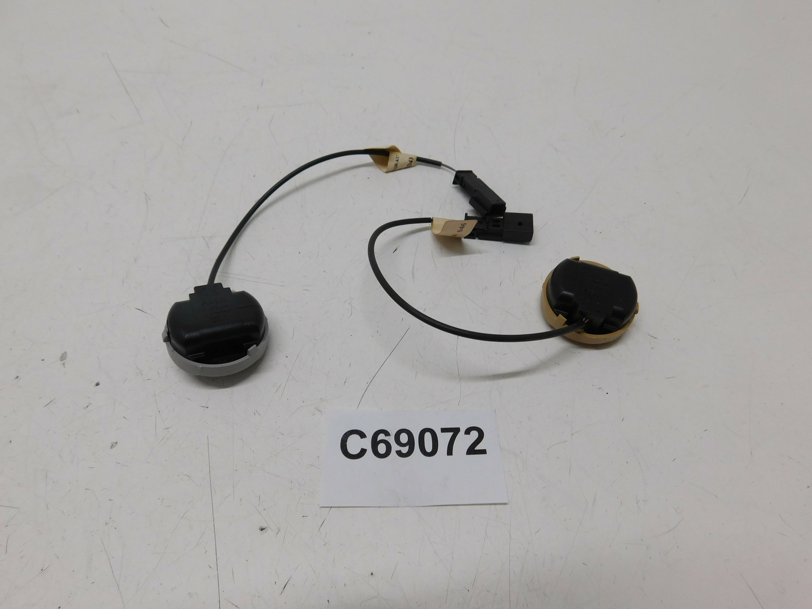 2 Pieces Microphone Handsfree Original for Mercedes C-Class W202 | eBay