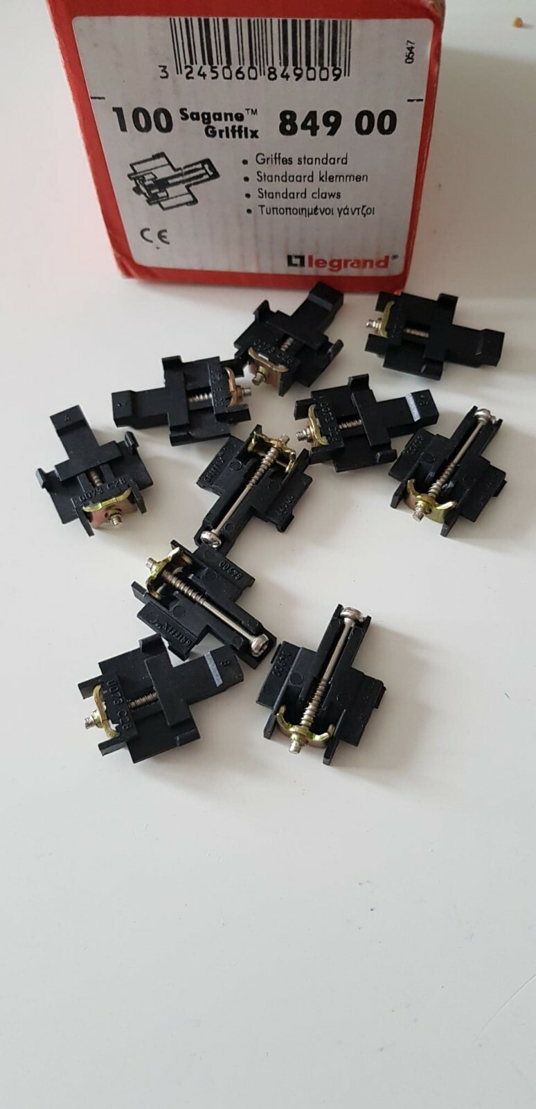 Legrand SAGANE griffes Standard 849 00 | Achetez sur eBay