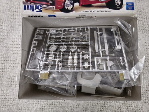 Ford Double Flip Pickup 1/25 MPC Model Kit # 1-0724 1:25 SCALE READ! | eBay