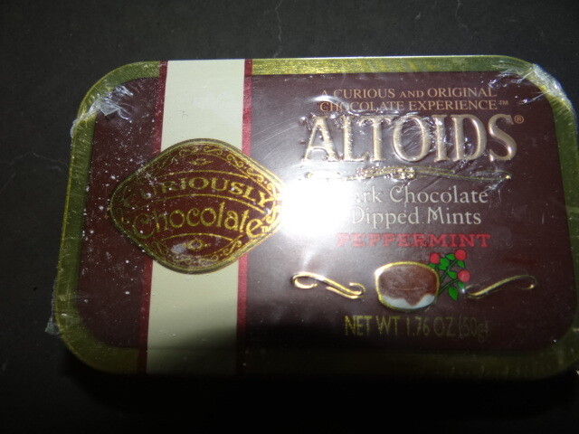Altoids Collectible Tin - Dark Chocolate Dipped Peppermint 1.76 oz ...