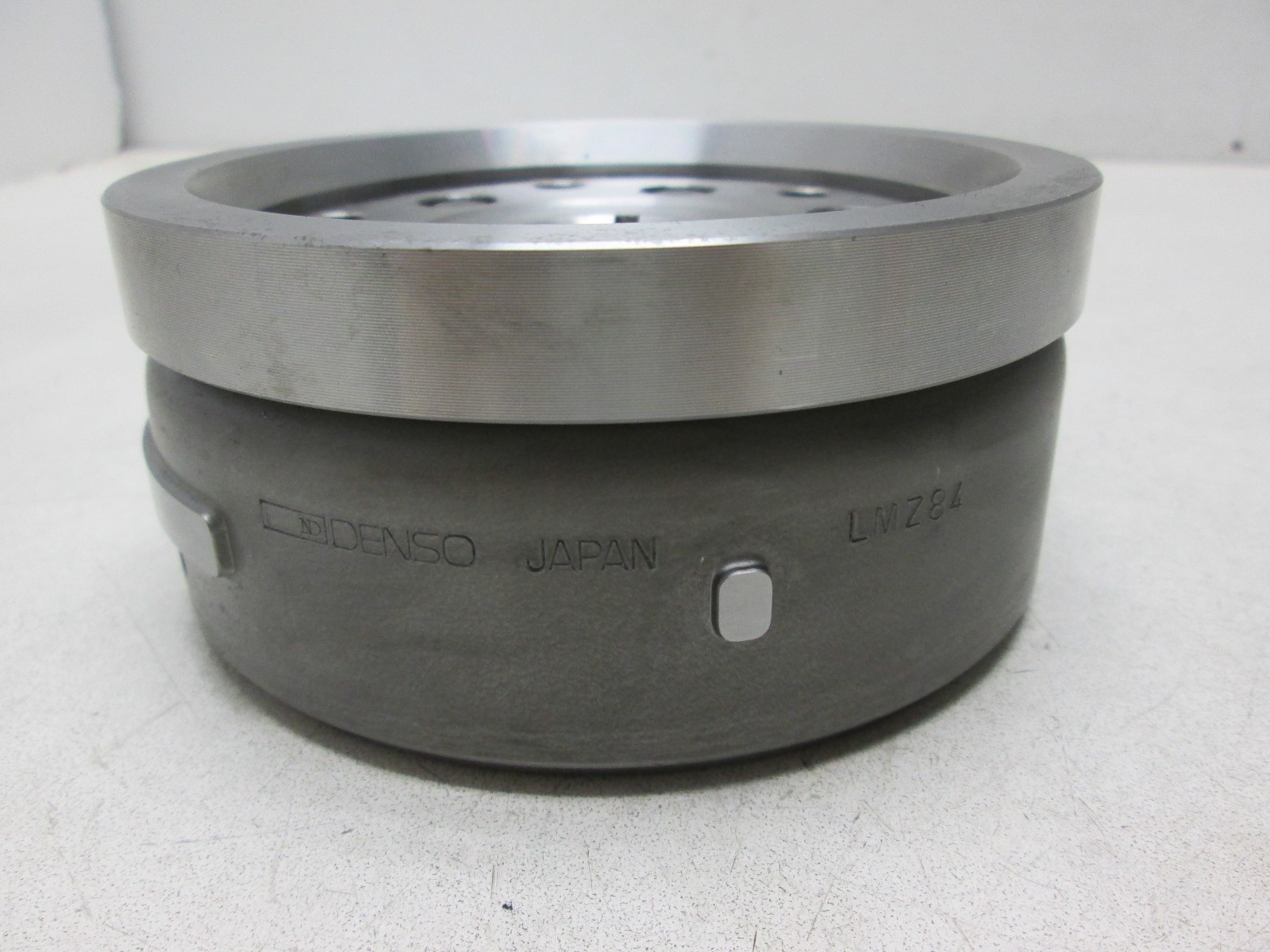 Rotor Lichtmaschinenrotor Polrad Magnet flywheel magnet Suzuki VZ 800 ...