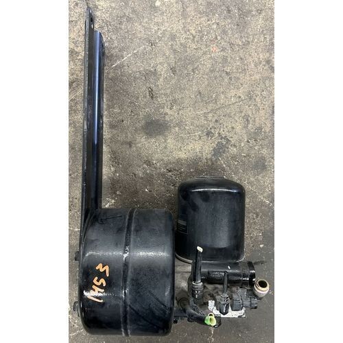 Kenworth Air Dryer with Bracket K048167 #7069 * In Stock * Ready to ...