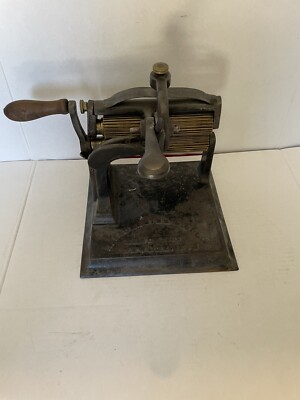 Antique SARA KNOX, H Sauerbier & Son, Fluter FLUTING IRON MACHINE ...