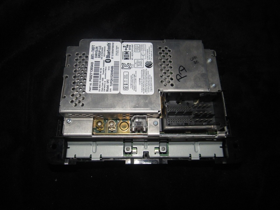 2013-2016 Dodge Ram 1500 Uconnect Multi Media Radio Bluetooth VP2 RA2 ...