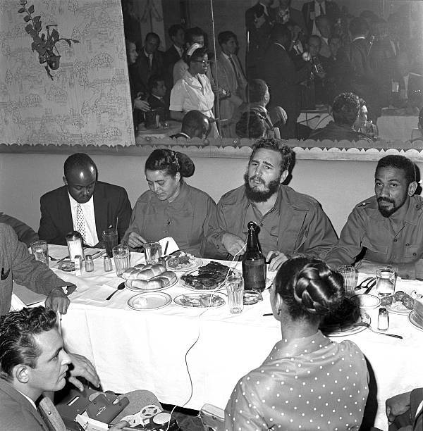 Fidel Castro at the Hotel Theresa New York 1960s OLD PHOTO 9 | eBay ...