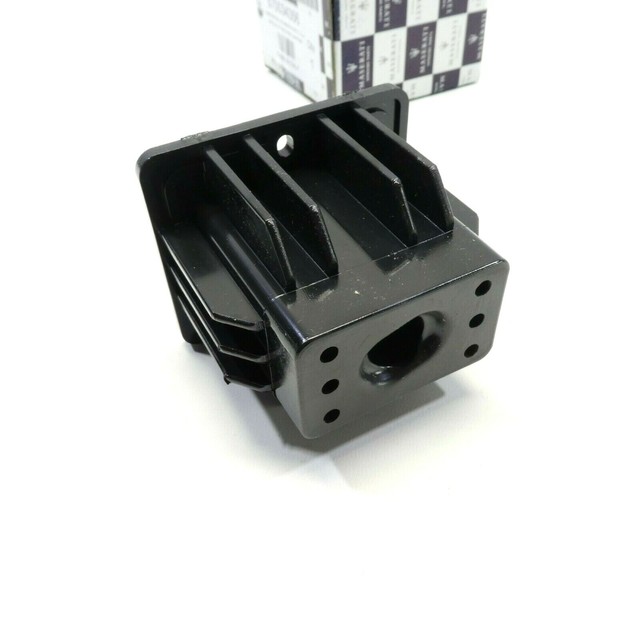 Maserati Ghibli Levante Quattroporte Front Jacking Pad OE 670034356 ...