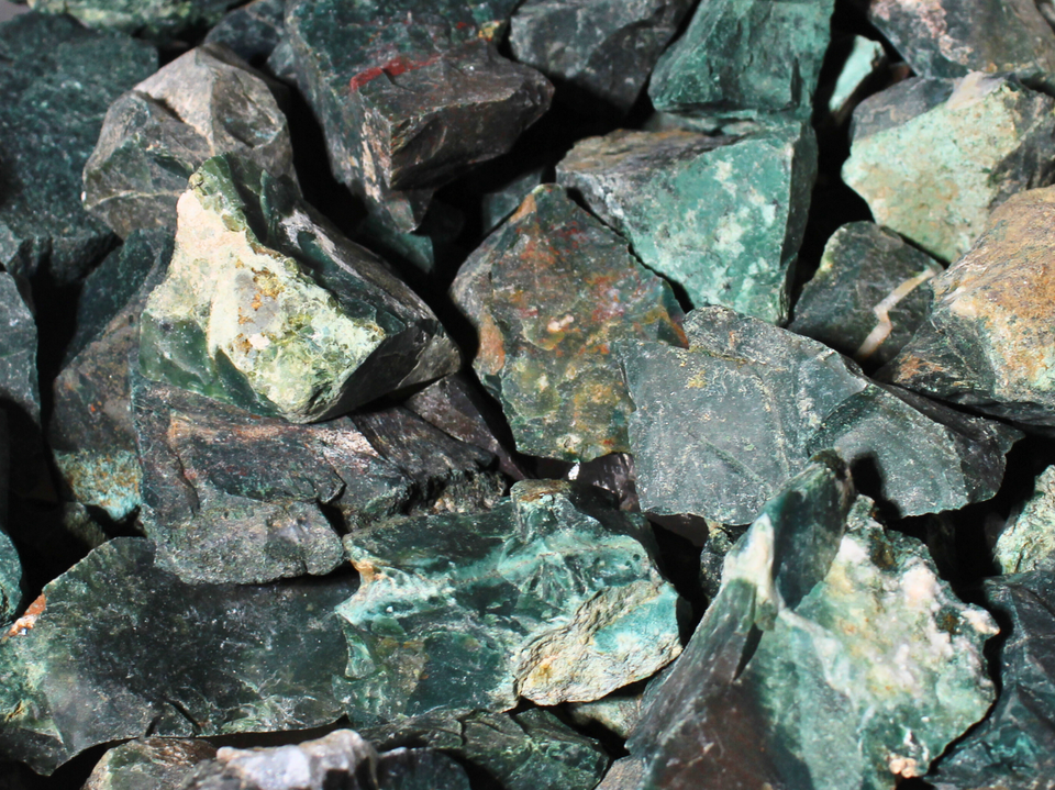 Green Bloodstone - Rough Rocks for Tumbling - Bulk Wholesale options | eBay