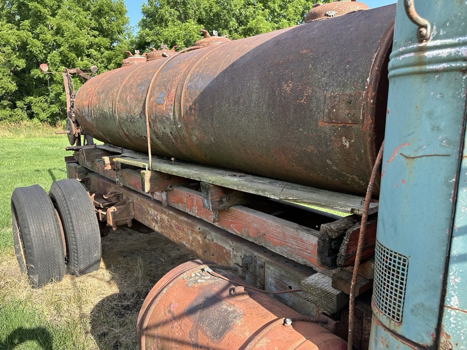 ORIG 1940’s Vintage 4 Tank Fuel Delivery Gas Oil Tanker Truck COE also ...