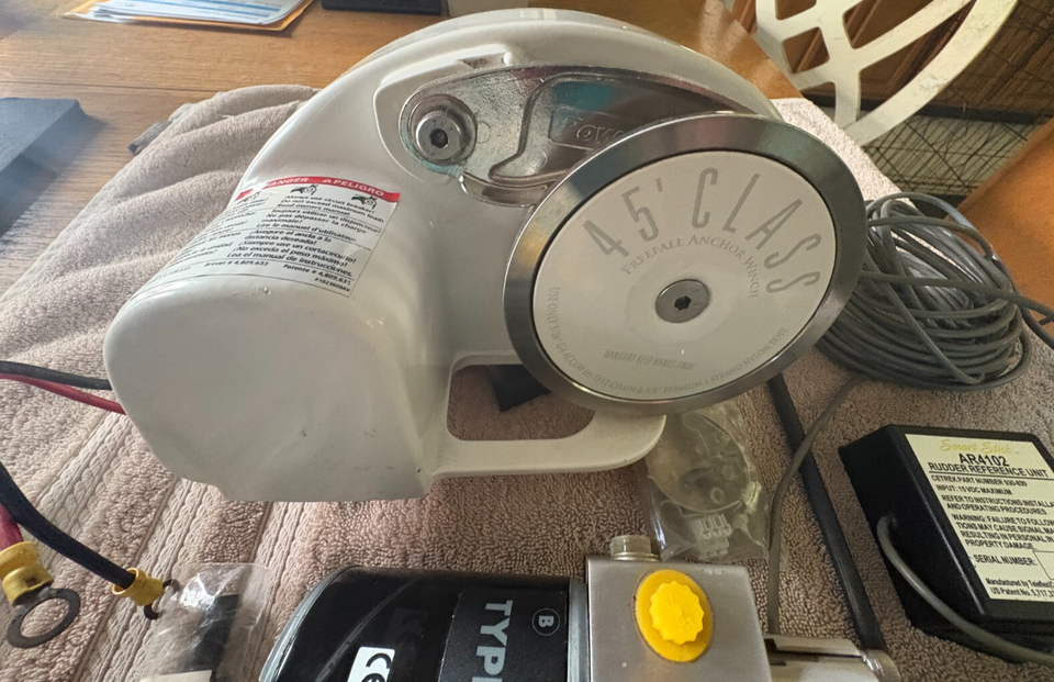 Powerwinch Class 45' Automatic Helm-Operated ,Teleflex Rudder AR4102 ...