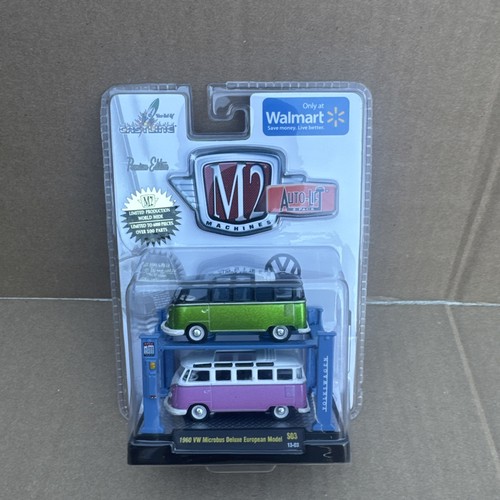 M2 Machines Auto Lift 2 Pack 1960 VW Microbus Deluxe European Model 1: ...