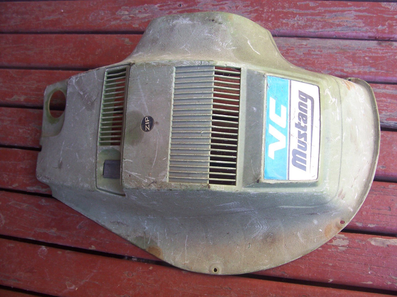 Victa VC Mustang engine cover/cowling | eBay Australia