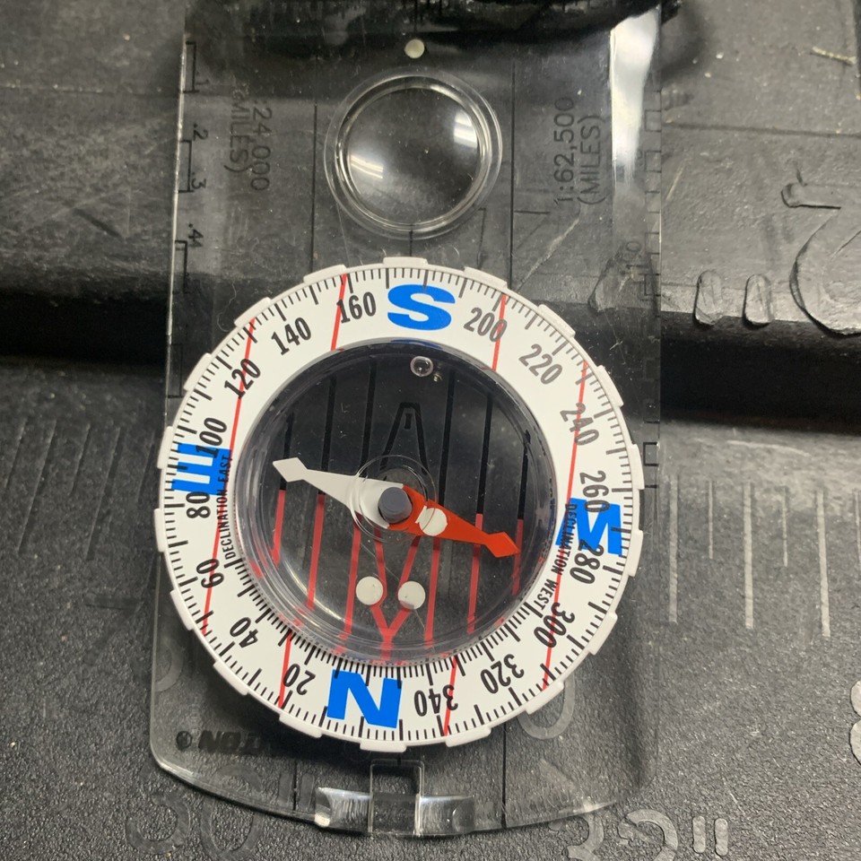 SMOKE CHASER COMPASS US MILITARY COMPASS NEW IN BOX | eBay