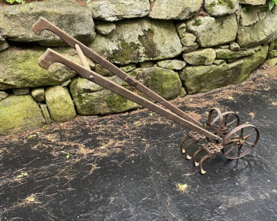 Antique & Vintage Implements - Planet Jr