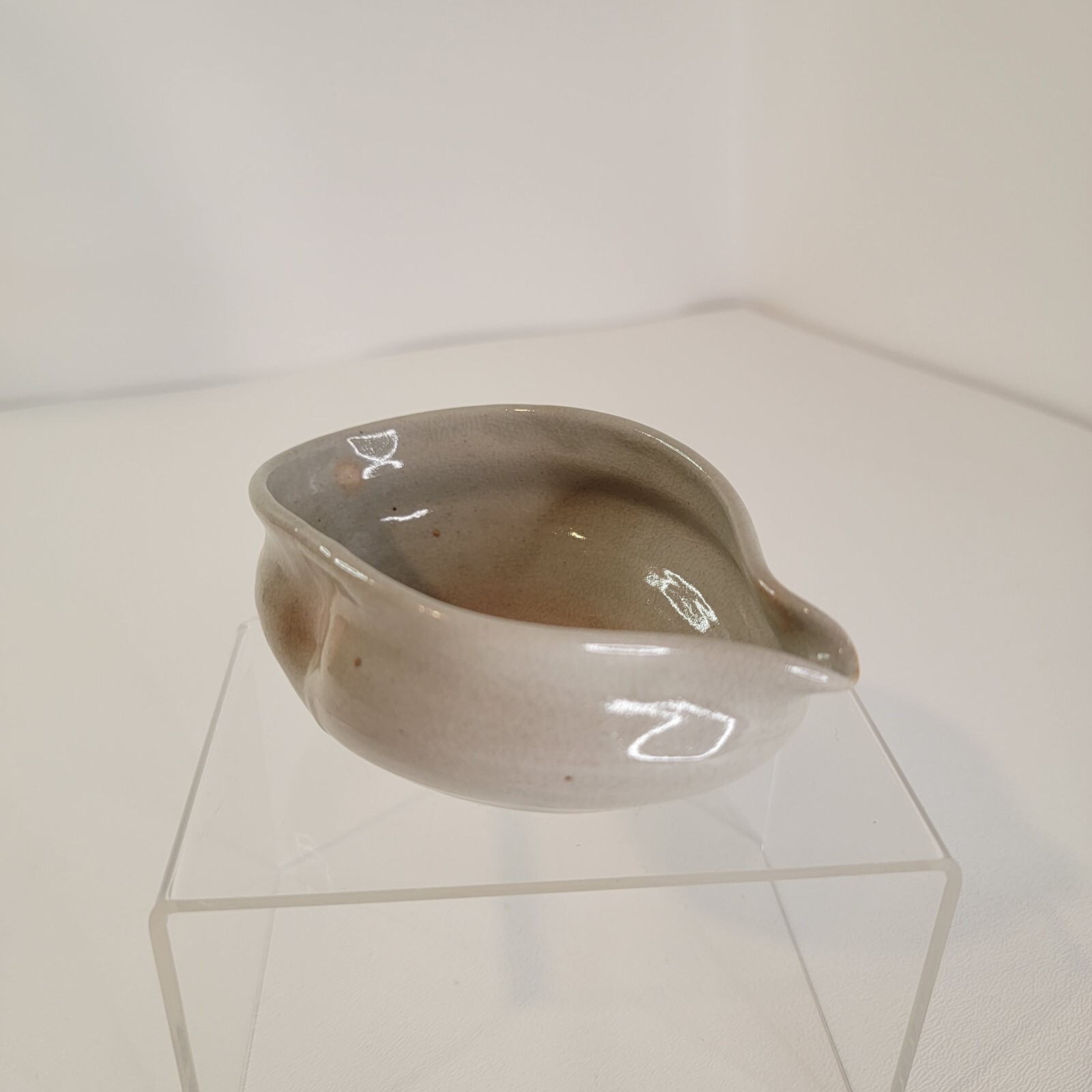 Vintage Hand Made Studio Pottery Gray Pinch Pot Dented Spout Signed ...