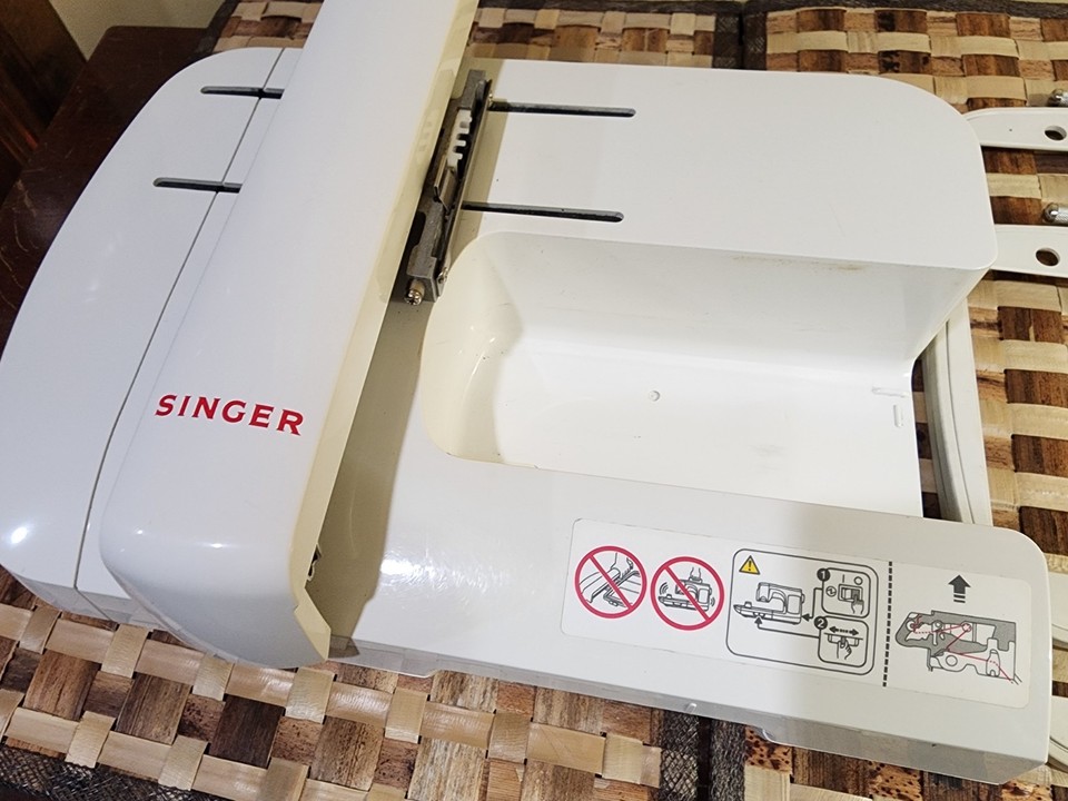Singer Quantum XL 5000 6000 Model EM-3 Attachment Embroidery Bed ...