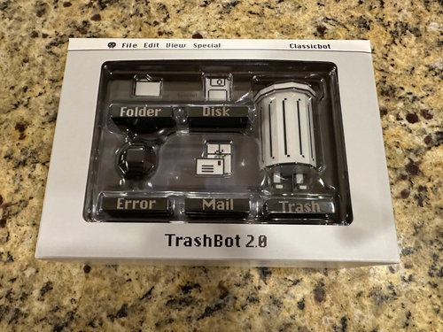 Trashbot 2.0 Stationery Set – Retro Desk Organizer w/ Robot Figures ...