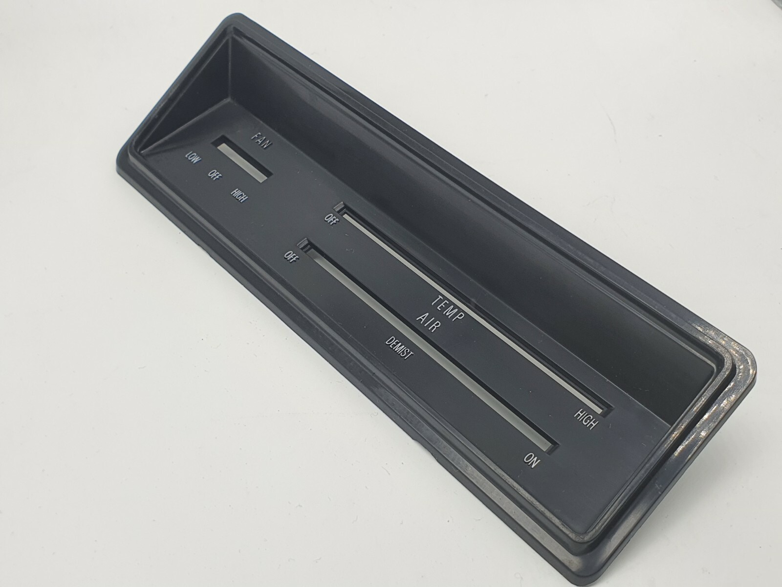 VE VF VG VALIANT HEATER PANEL NEW | eBay Australia