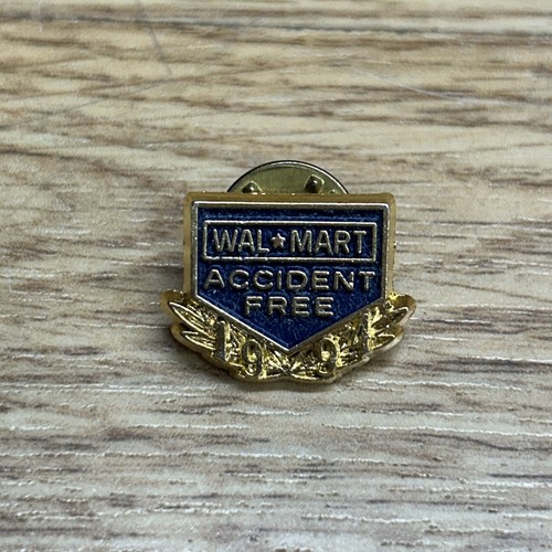 Vintage Wal-Mart Accident Free Employee Pin | eBay