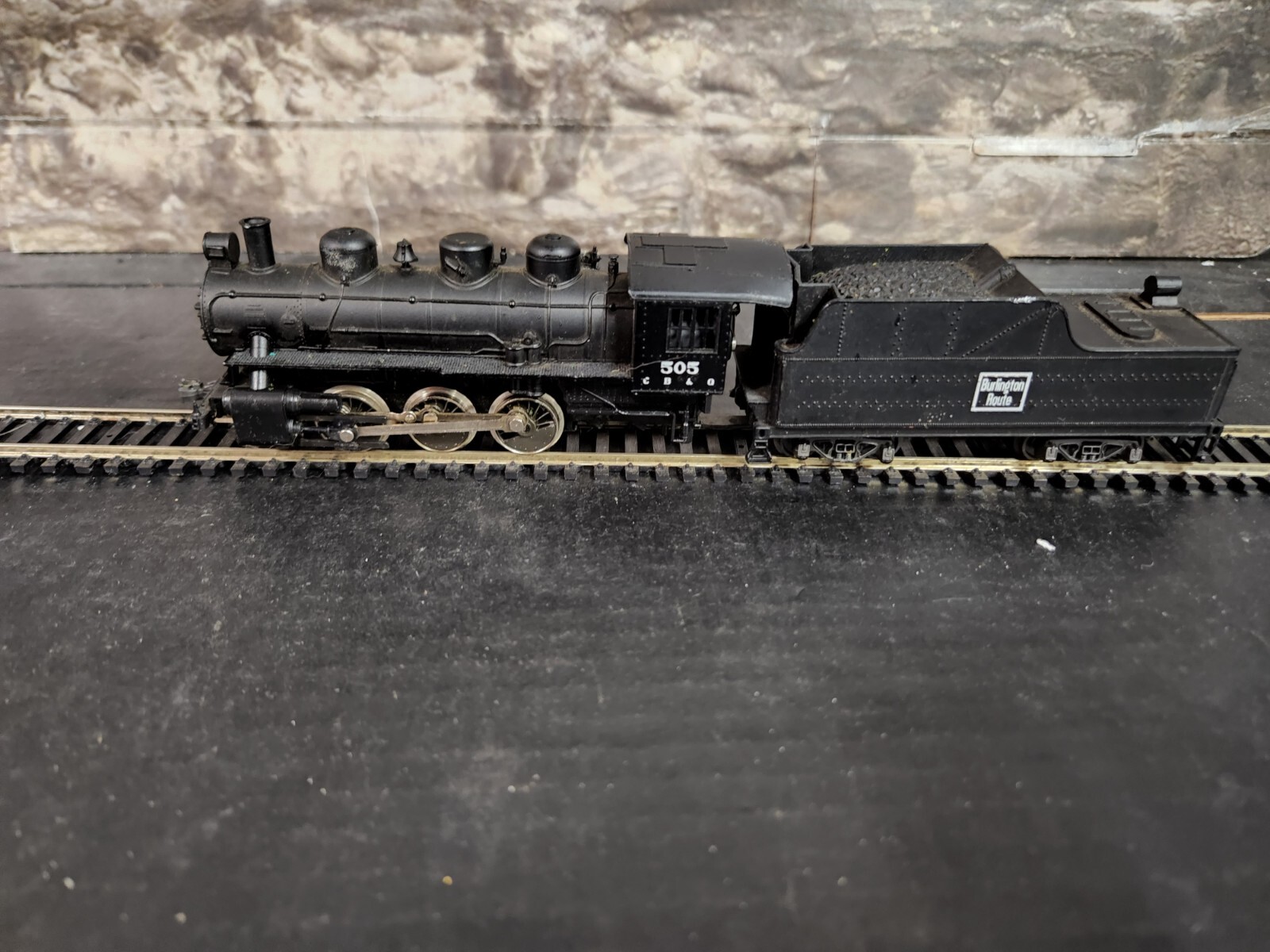 BK AHM Rivarossi 0-6-0 USRA Switcher Burlington Route HO | eBay