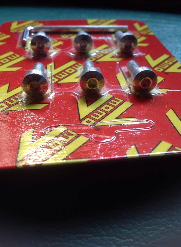 SILVER MOMO SCREW KIT Horn Button Steering wheel | eBay