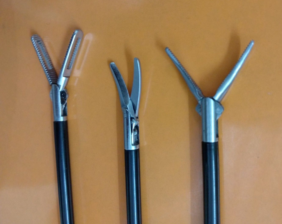 Laparoscopic Maryland Scissor Fenestrated Grasper Training Instruments ...