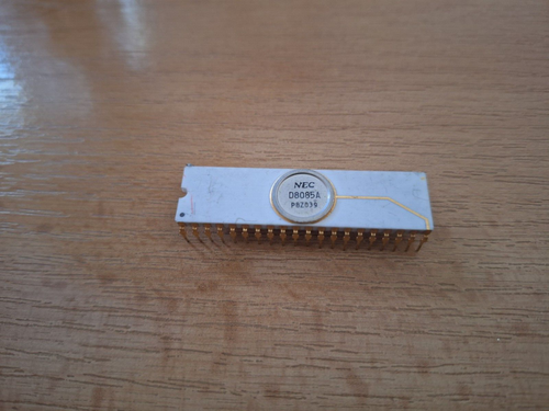 NEC D8085A round lid very rare 8bit 3MHz vintage CPU Intel 8085 clone ...