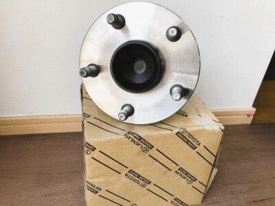 FACTORY LEXUS 2008-2014 IS F FRONT AXLE HUB & BEARING ASSY RH 43550 ...