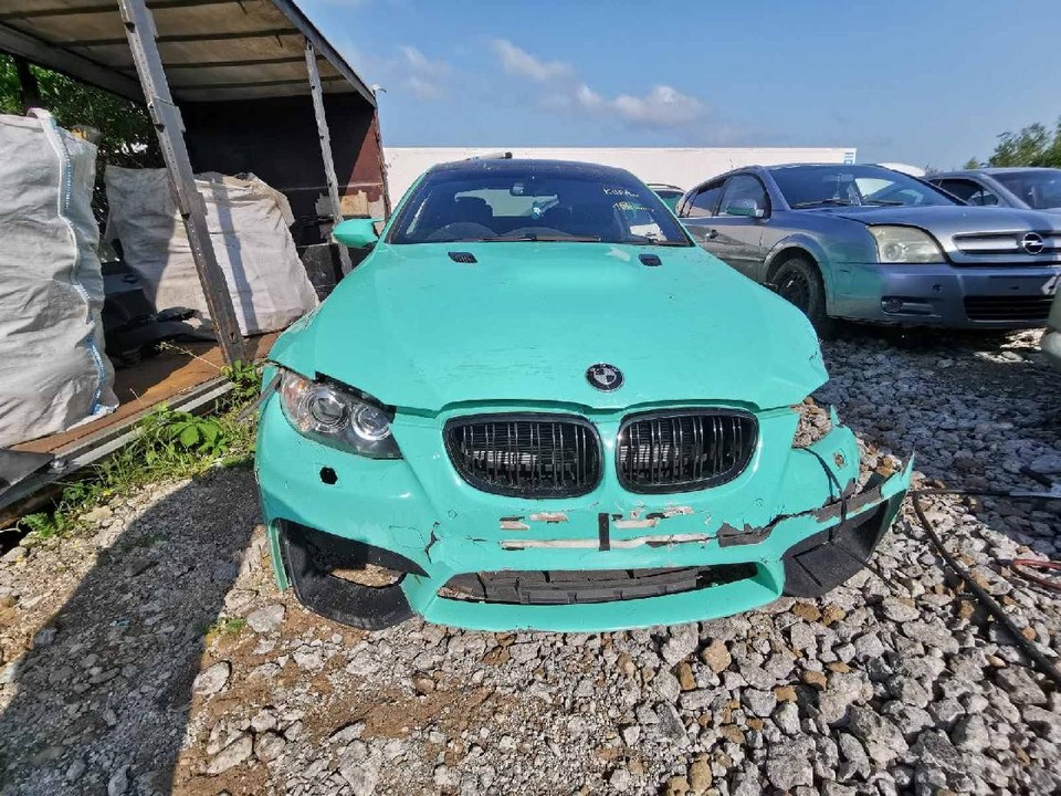 BMW 3-Series 2008 Hood Hinges - REAR LEFT used, Genuine FR2682052-64 | eBay