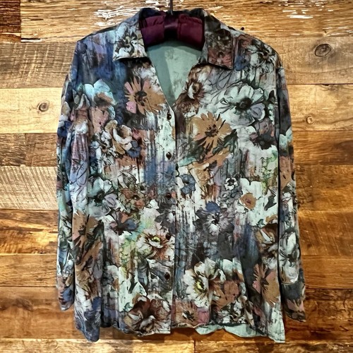 Tianello Steve Barraza Women Button Up Shirt Long Sleeve Blues Floral ...