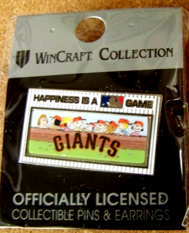 Peanuts Happiness is a MLB Game pin San Francisco Giants Snoopy Charlie ...