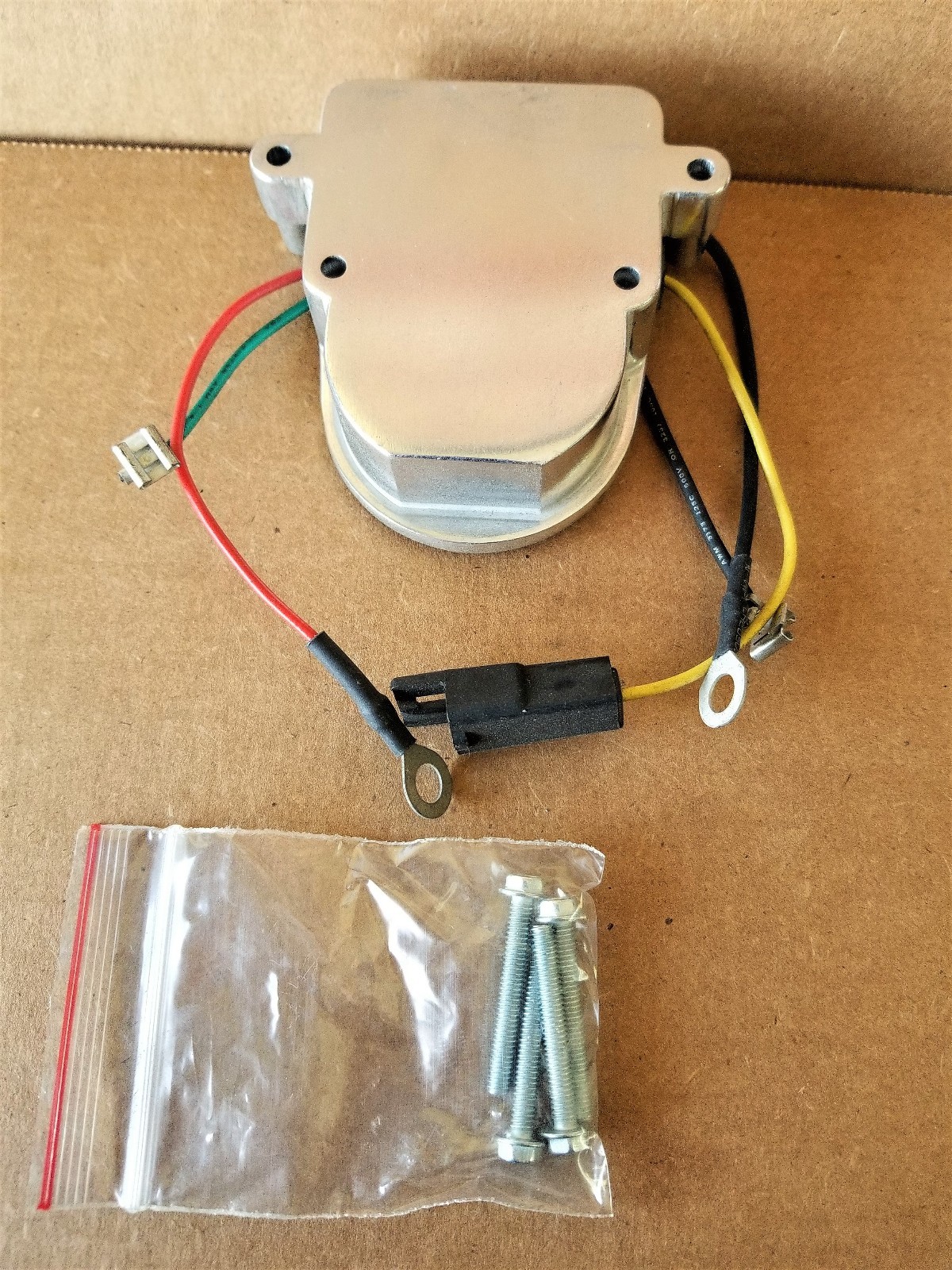 BRAND NEW PREMIUM VOLTAGE REGULATOR fits MOTOROLA 24 VOLT ALTERNATORS ...