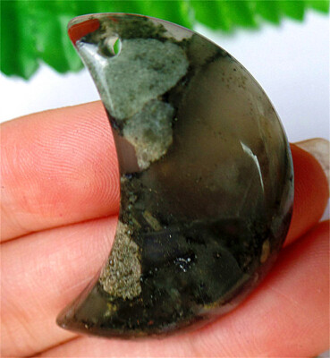 40x19x6mm Natural Gray Africa Bloodstone Reiki Moon Pendant Bead DY2176 ...
