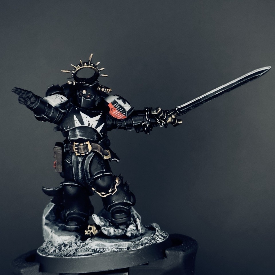 Black Templars Emperor's Champion Miniature Warhammer 40k Space Marine ...