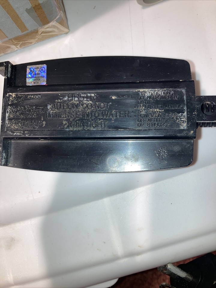 Intermatic HB51R Photo Electric Switch Dusk to Dawn Outdoor Switch ...