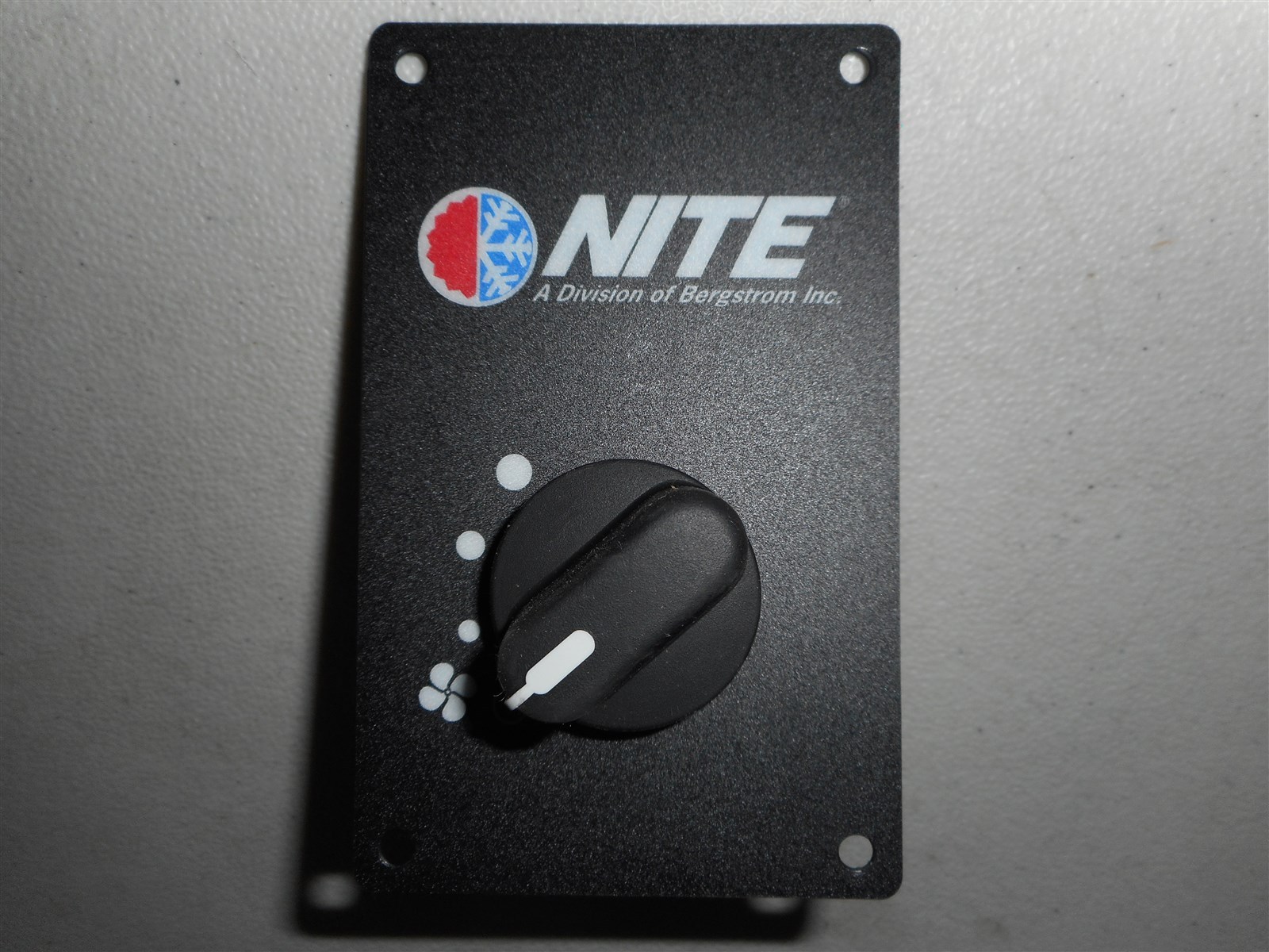 1000213961 BERGSTROM KYSOR NITE BLOWER FAN CONTROL SWITCH 4499038 for ...