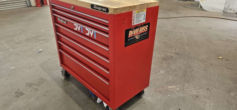 40 Red Snap On Tool Box with A Snap On Wooden Top Tool Box | eBay UK
