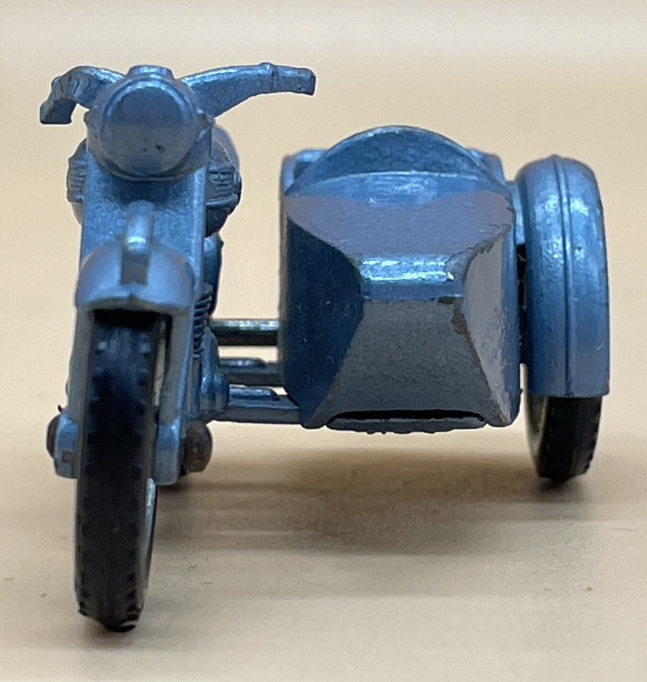Triumph Matchbox Lesney Motorcycle T110 Sidecar Box and sidecar No.4 ...