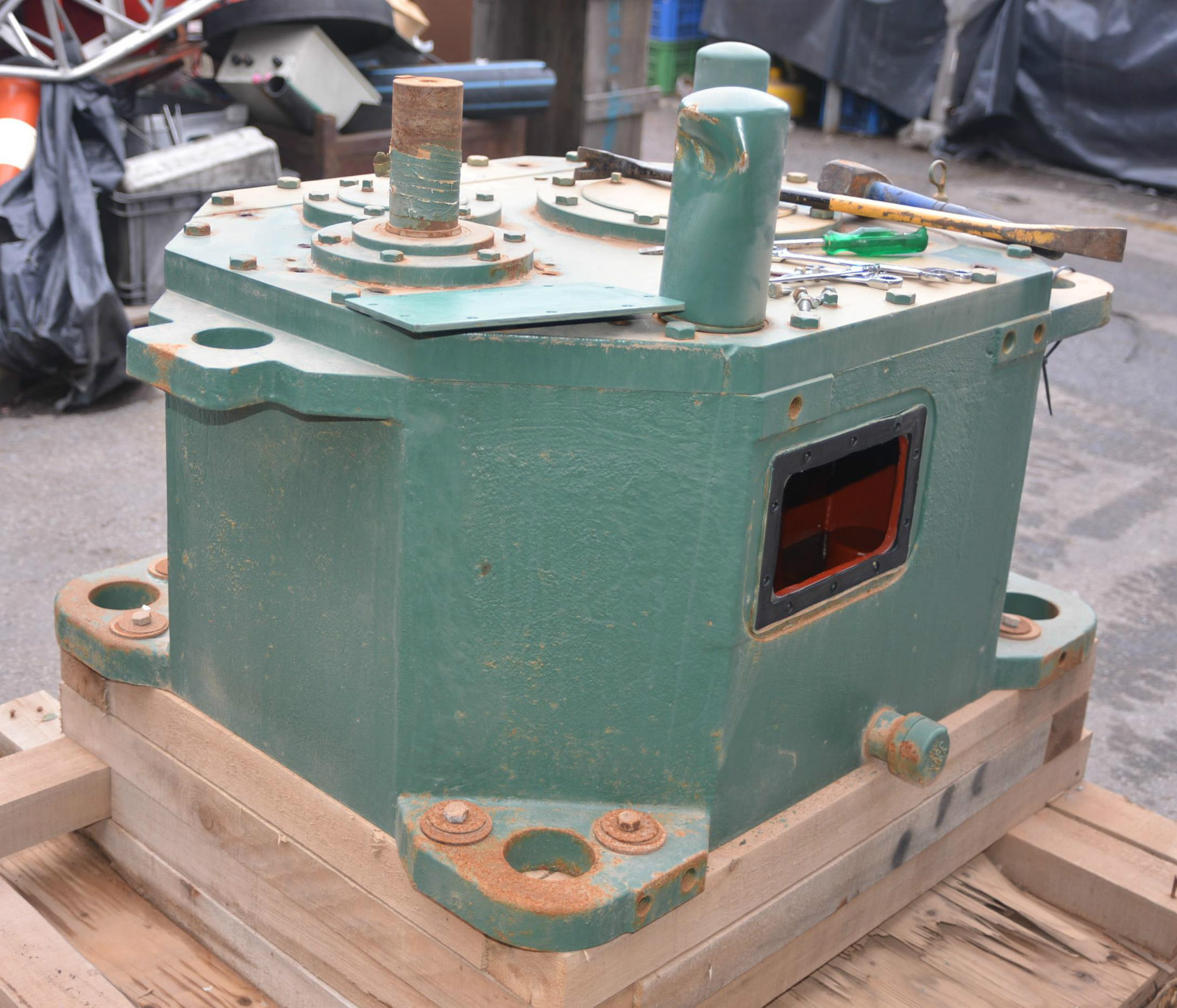 lightnin tank agitator mixer gearbox model 692331PSP 98D RR 47.27:1 ...