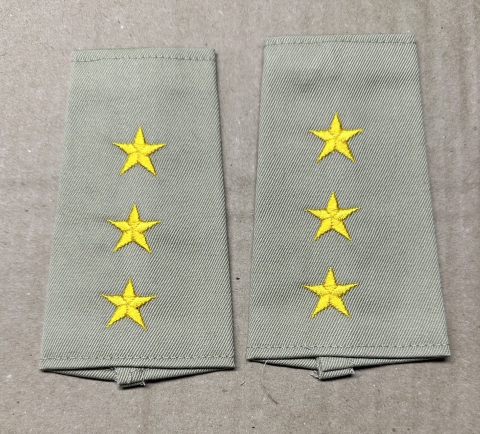 Iraqi Army Captain Rank Shoulder Boards | eBay