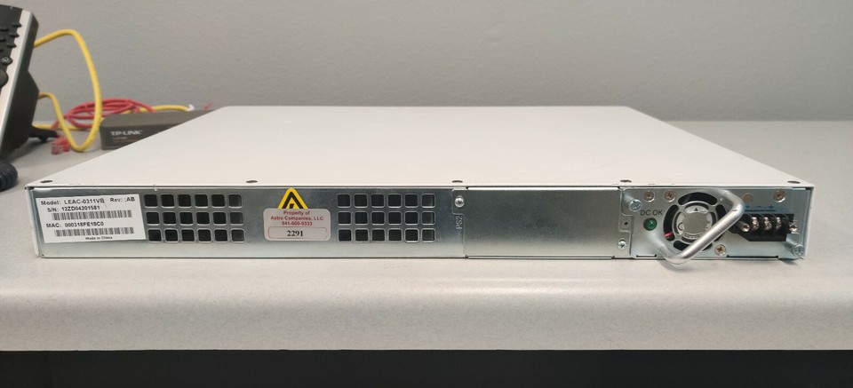 Ciena (LEAC-0311VB) Rack-Mountable Network Device w/ DC Power | eBay