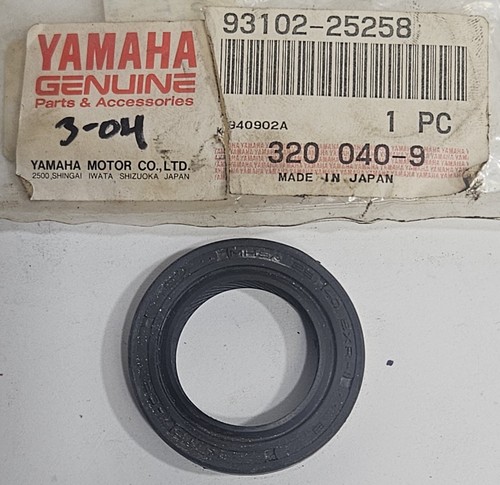 1 NEW Genuine 1980-1985 Yamaha YZ YZ125 YZ100 SD Oil Seal OEM 93102 ...