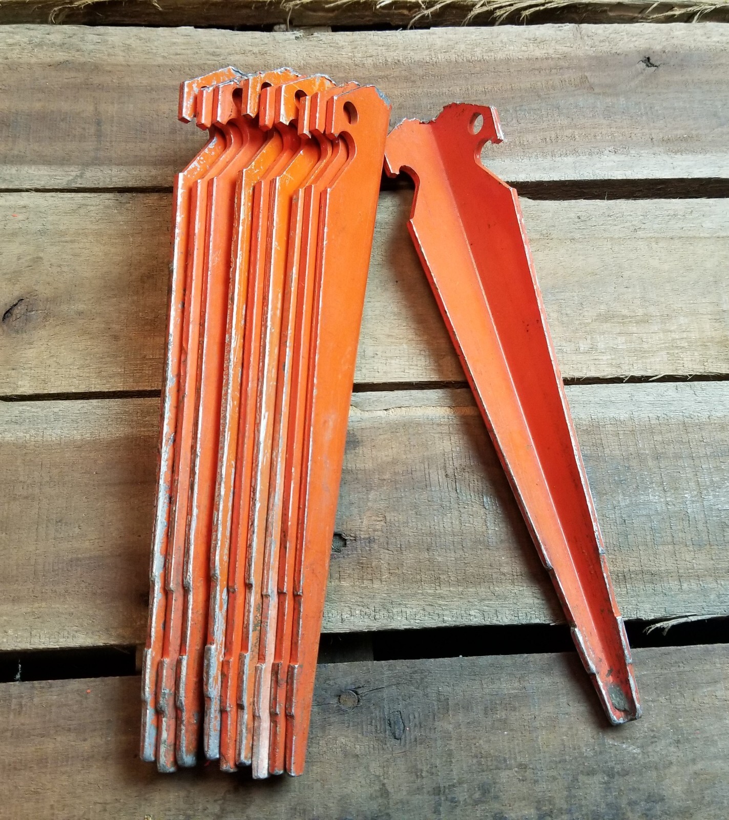 (10) US Military ARMY ORANGE Shelter Half Pup Arctic Tent Stakes 9 ...