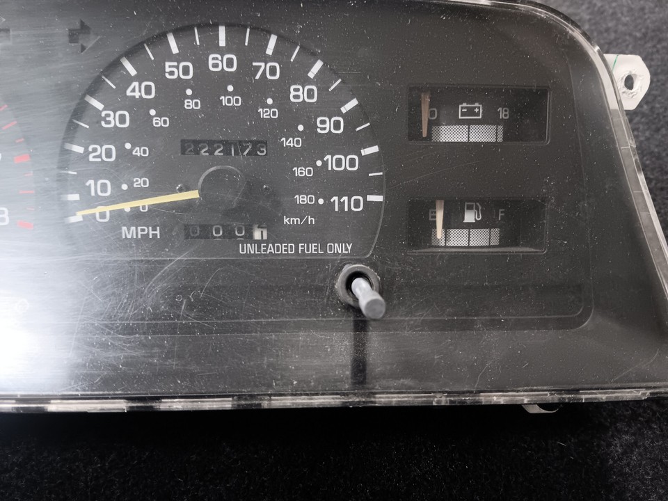 INSTRUMENT CLUSTER SPEEDOMETER GAUGE 1989-1991 1995 Toyota 4Runner ...