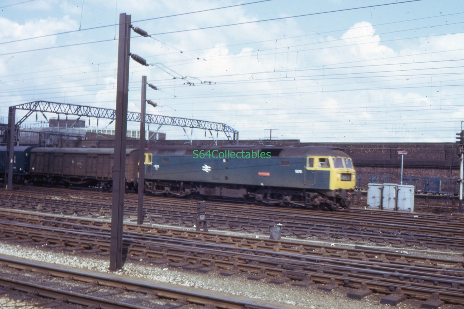 S81 35mm Slide Class 47 D1676 Crewe | eBay