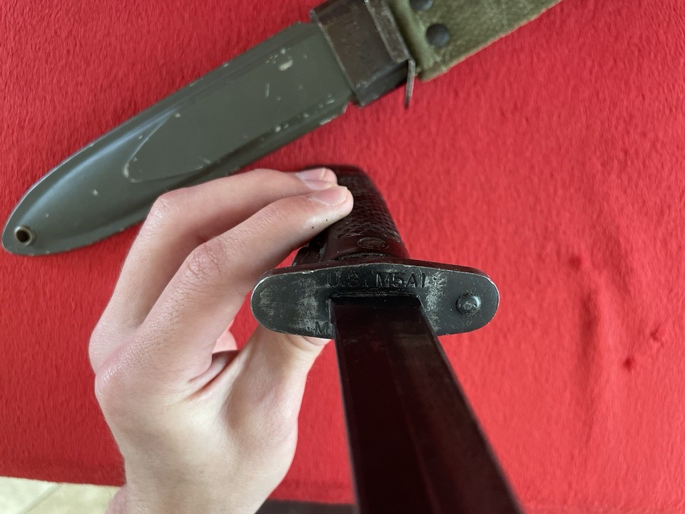 US Military Issue M5 MILPAR Bayonet Knife with USM8A1 Scabbard M1 ...